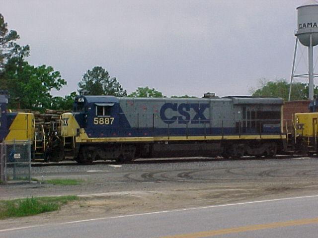 CSX B36-7 5887
